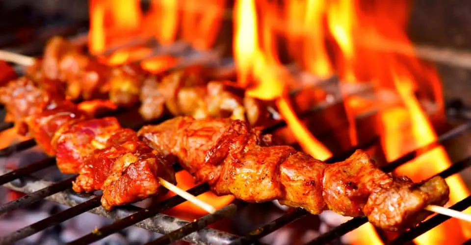 Barbecuing: 101 [The Beginner's Guide] - I Love IT