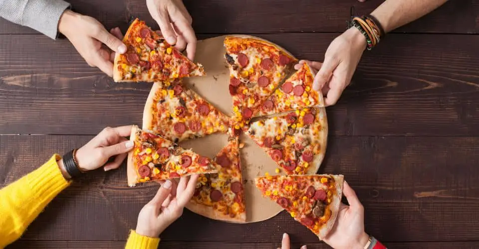 Pizza: 101 [The Beginner's Guide] - I Love IT